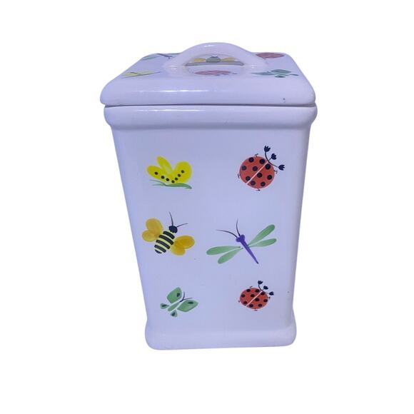 At Home International | Kitchen | Frank Richman Hug Bug Kitchen ...